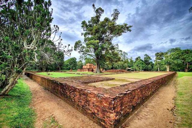 Wisata Candi Muaro Jambi Bersejarah Dengan Arsitektur Indah - Hari ...